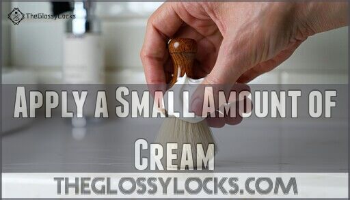 How to Apply Shaving Cream for Smooth Skin: Expert Tips & Tricks